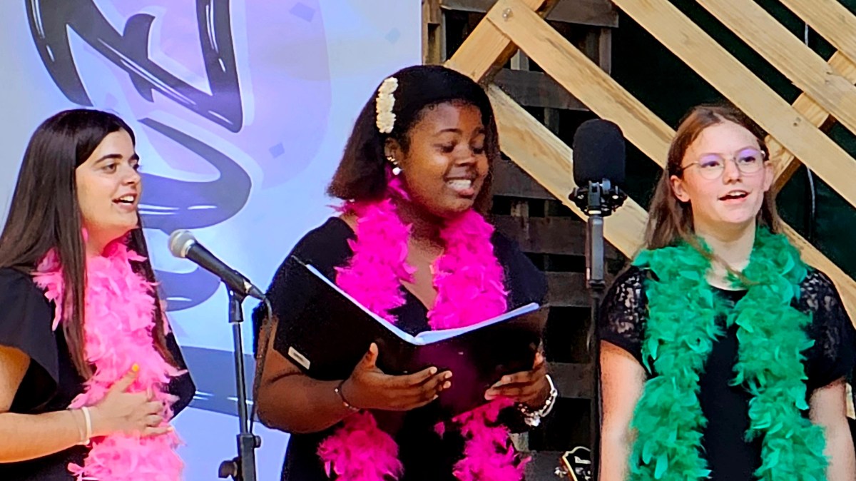 Singing and Learning in Midlife ~ Learning Portuguese, Part II – The Hot Goddess